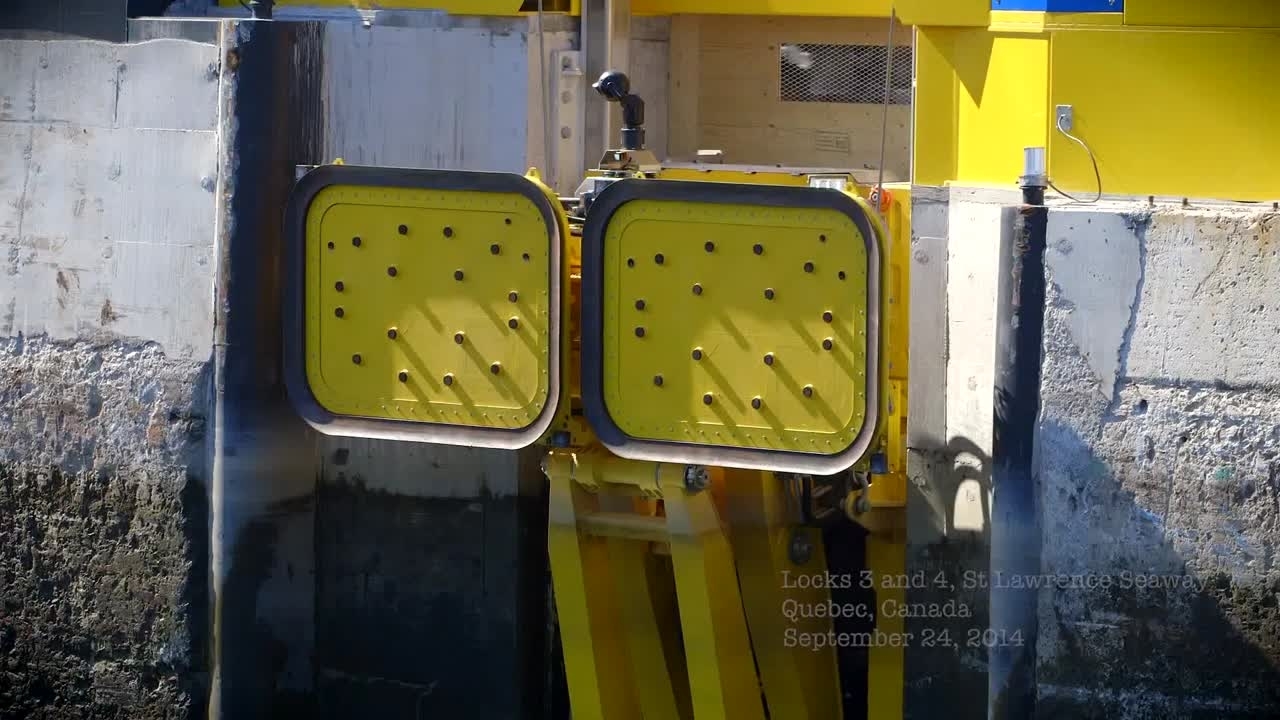 MoorMaster™ automated mooring at a lock application.mp4 - CavoNet